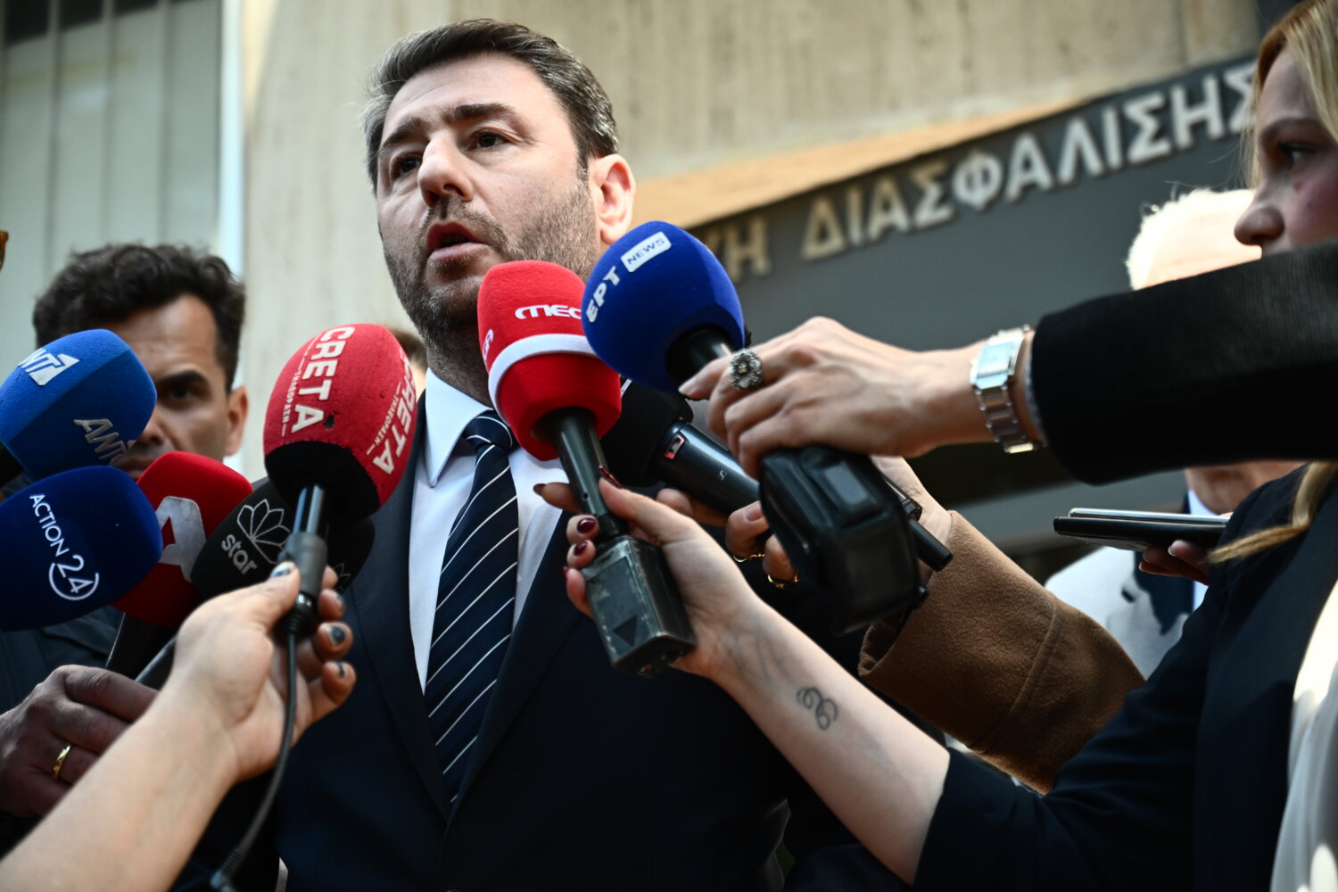 Ανδρουλάκης στην ΑΔΑΕ: Ανοίγει ο δρόμος της αλήθειας και μαζί το κουτί ...