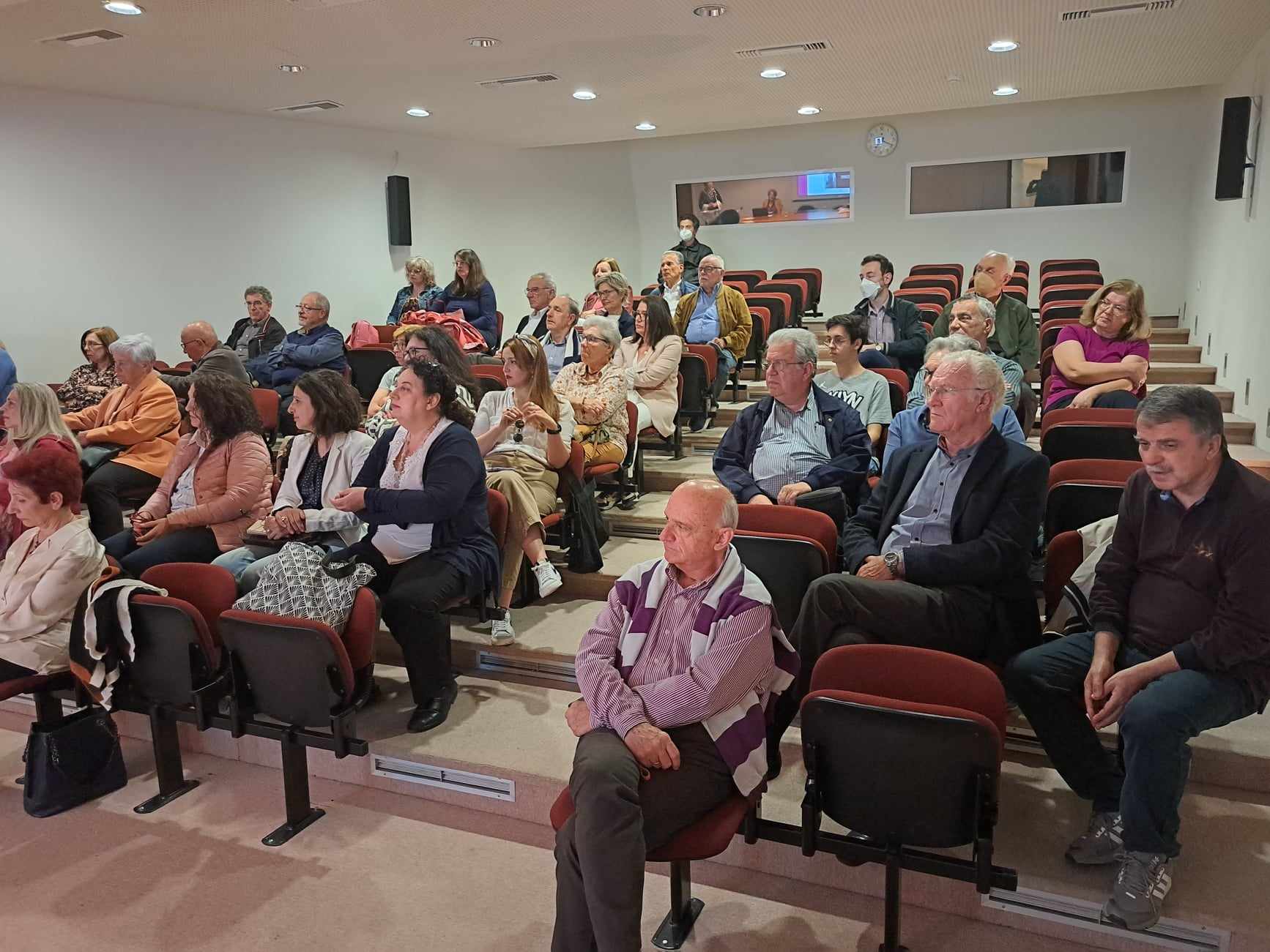 «Οι ρωμαϊκές επιτύμβιες στήλες του Διαχρονικού Μουσείου Λάρισας ...