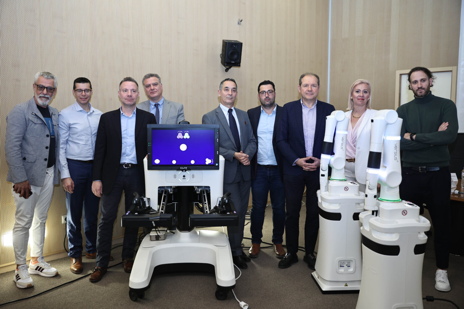 Το μέλλον της ρομποτικής χειρουργική στο ΙΑΣΩ Θεσσαλίας (φωτ ...