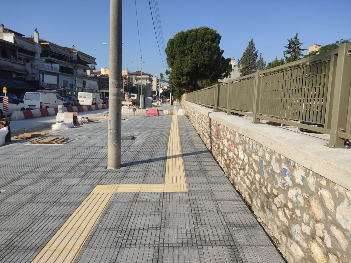 Λάρισα: Νέες κυκλοφοριακές ρυθμίσεις σε Αιόλου και Ηρώων Πολυτεχνείου ...