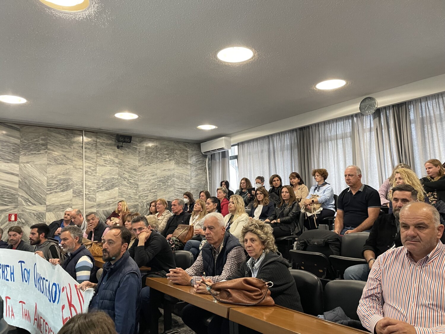 Δημοτικό Συμβούλιο: Θ. Μαμάκος: «2ο Γυμνάσιο και Λύκειο δεν πάνε ...