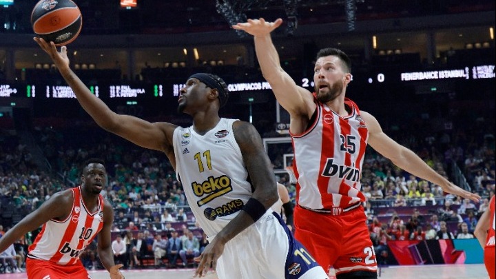 Τρίτος στο Final 4 ο Ολυμπιακός - larissanet.gr