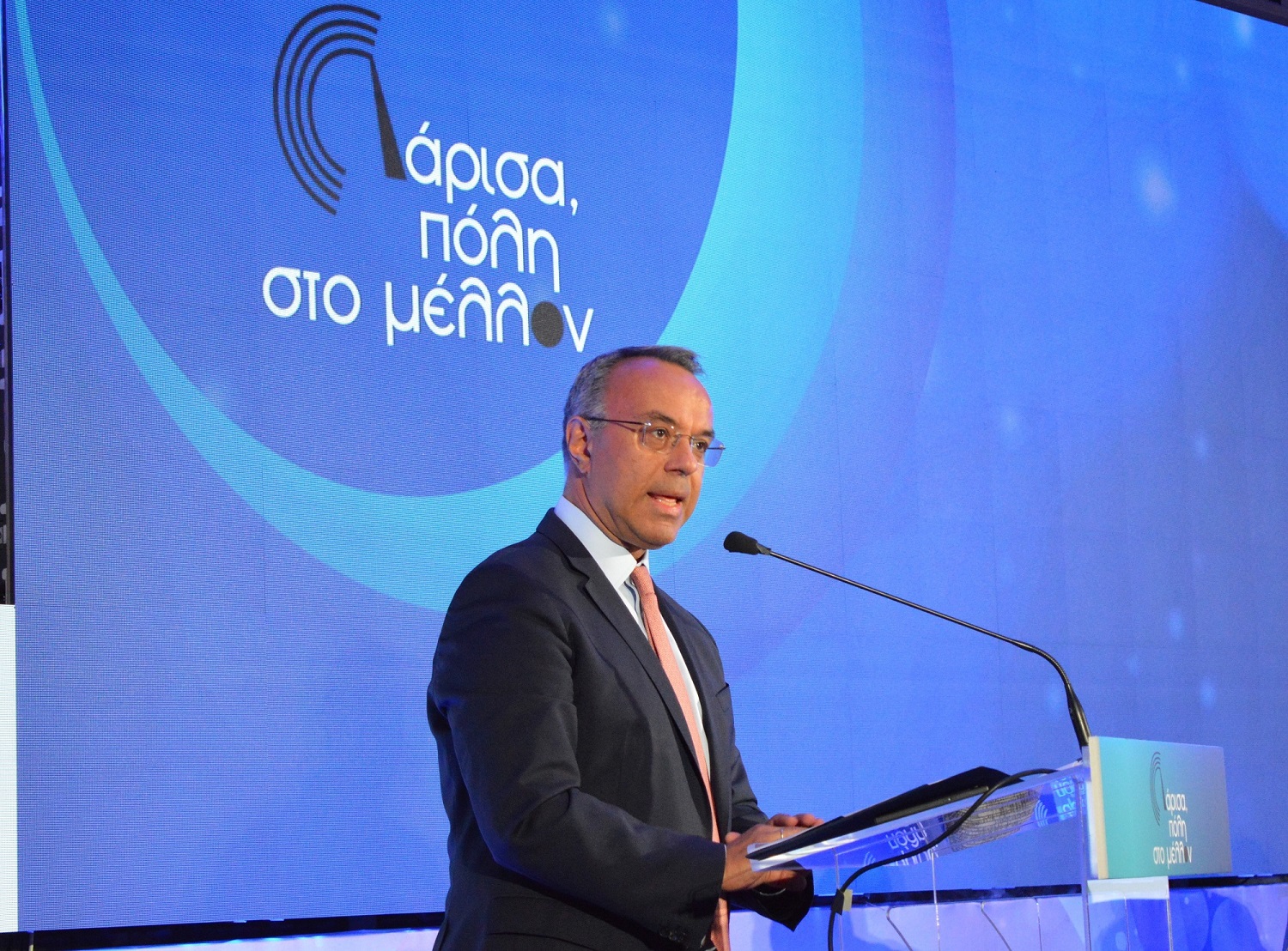 Χρήστος Σταϊκούρας: Σε όλη την επικράτεια κατασκευάζονται ή ...