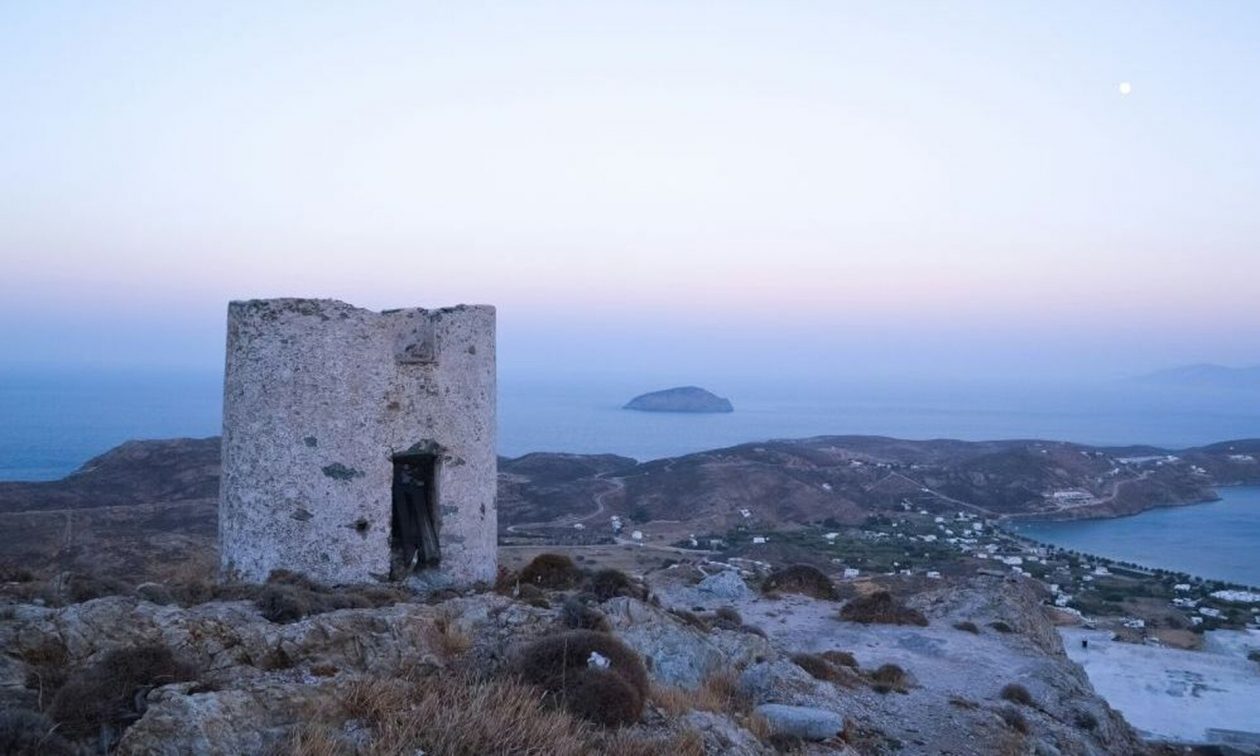 Σέριφος: Το διαμάντι των Κυκλάδων που απέχει μόλις δυο ώρες από τον ...