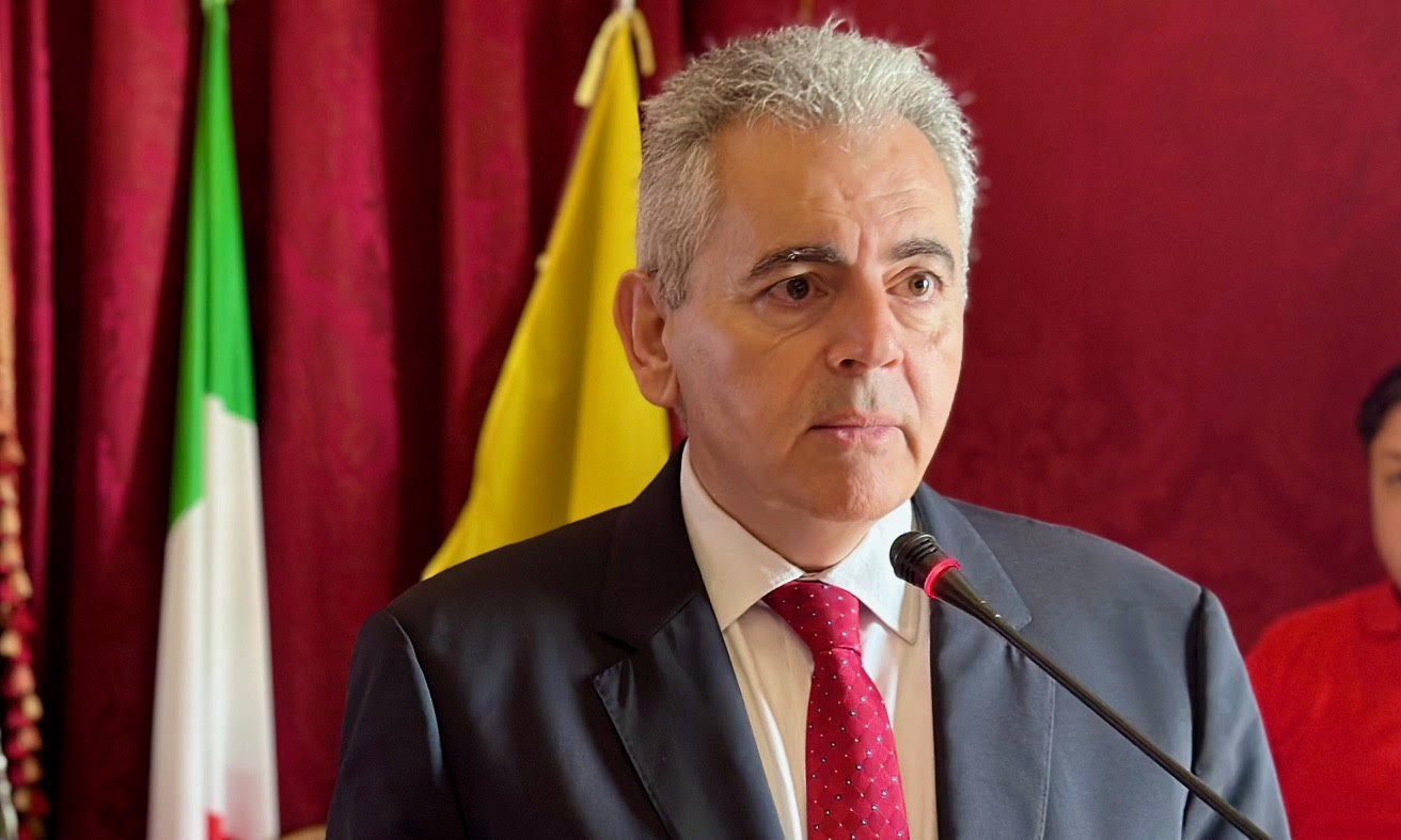 Μ. Χαρακόπουλος στο Παλέρμο: Το Βυζάντιο επιζεί στη Σικελία ...