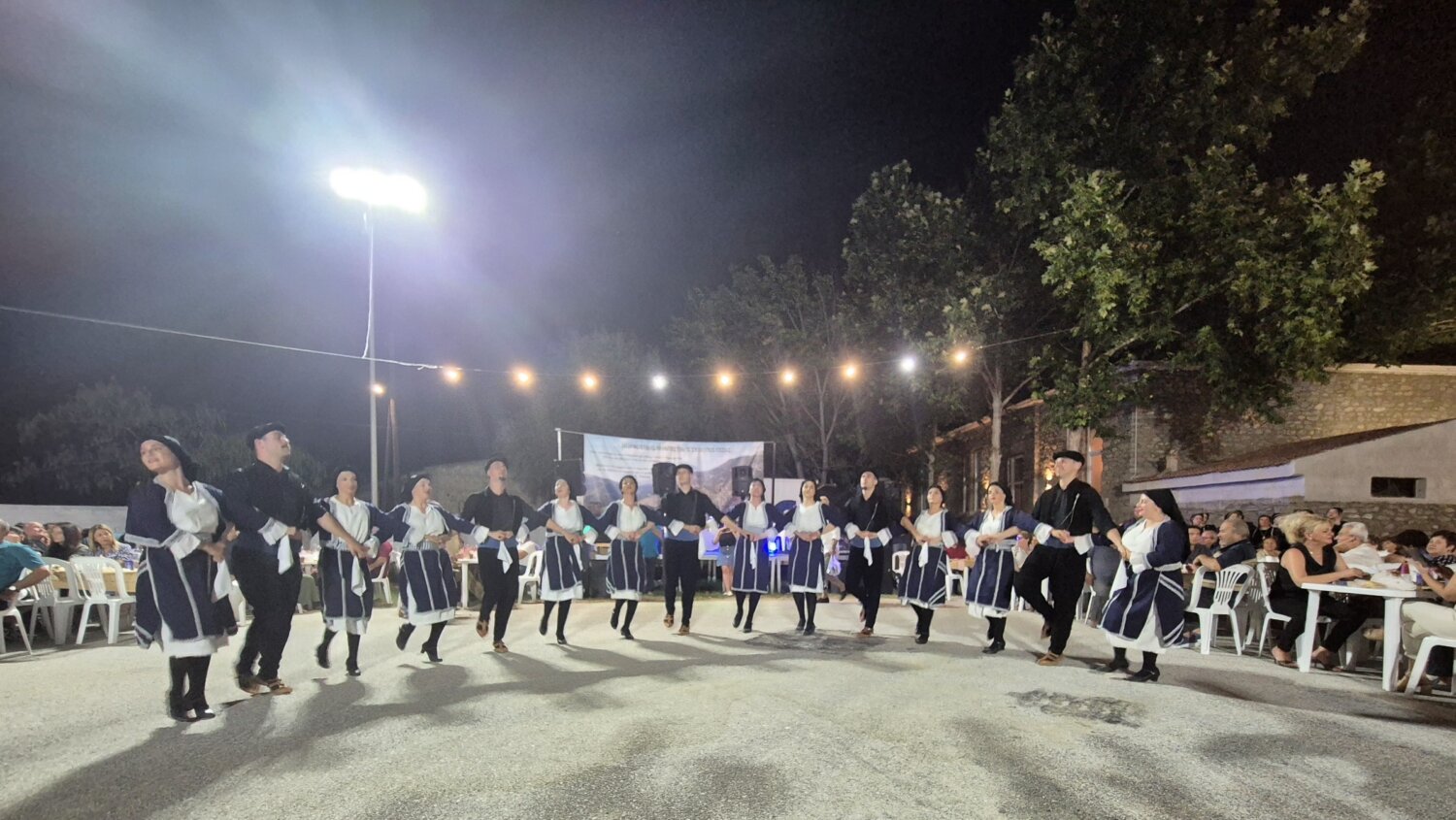 Ο Δήμαρχος Τεμπών Γιώργος Μανώλης τίμησε με την παρουσία του τα "Βήματα ...