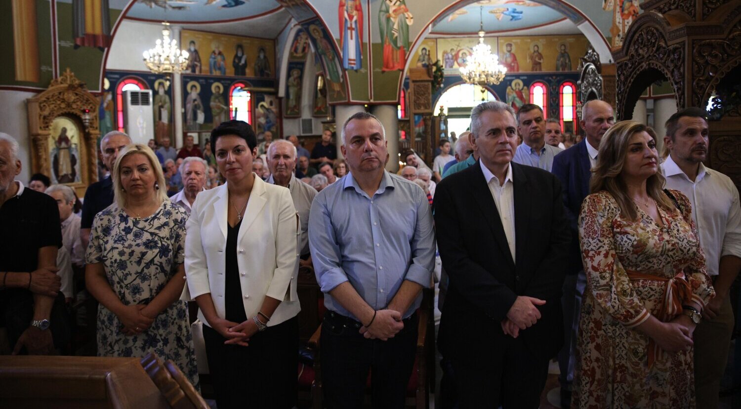 Λάρισα: Εθνικό μνημόσυνο για τα 50 χρόνια από την τραγωδία της Κύπρου ...