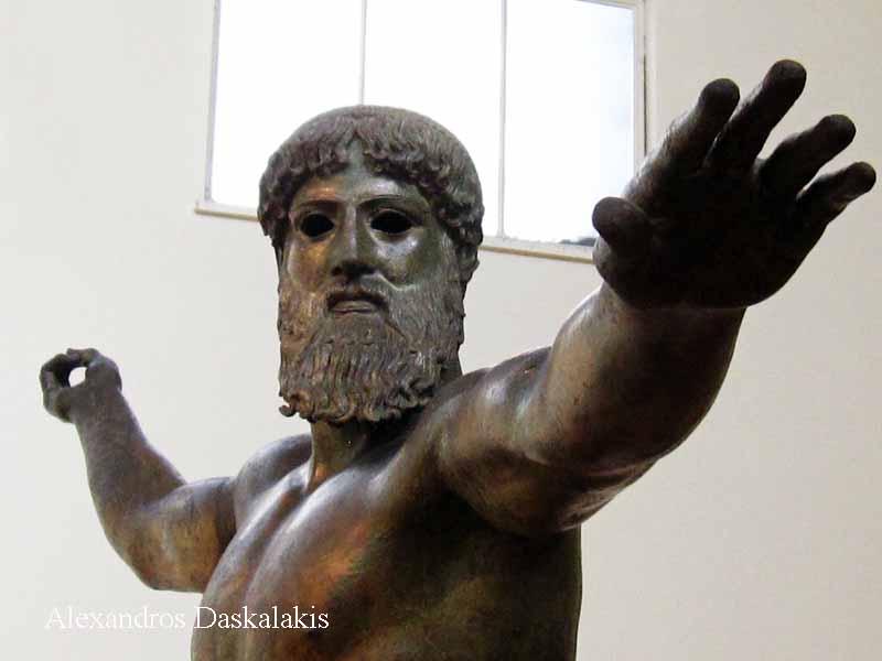 Ο Ποσειδών (ή ο Δίας) του Αρτεμισίου - larissanet.gr