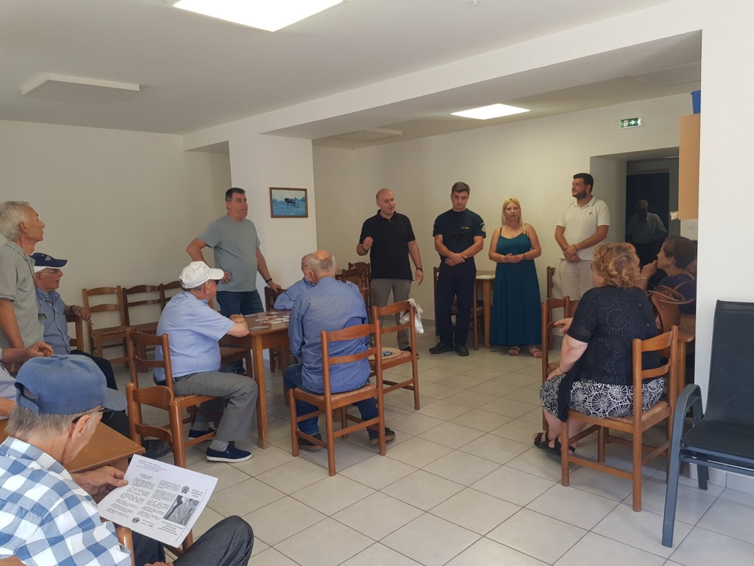 Δήμος Ελασσόνας: Ενημέρωση των μελών του ΚΑΠΗ Ελασσόνας από το Α.Τ ...