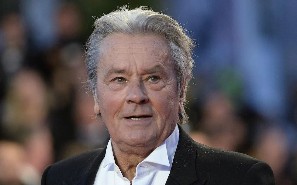 Alain Delon: Δέκα ενδιαφέροντα γεγονότα για τη ζωή του Γάλλου ηθοποιου ...