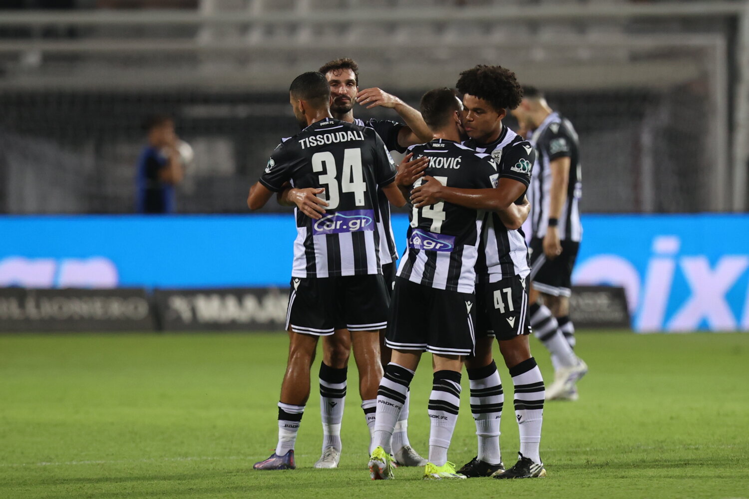 Super League: Επαγγελματική νίκη για τον ΠΑΟΚ - larissanet.gr