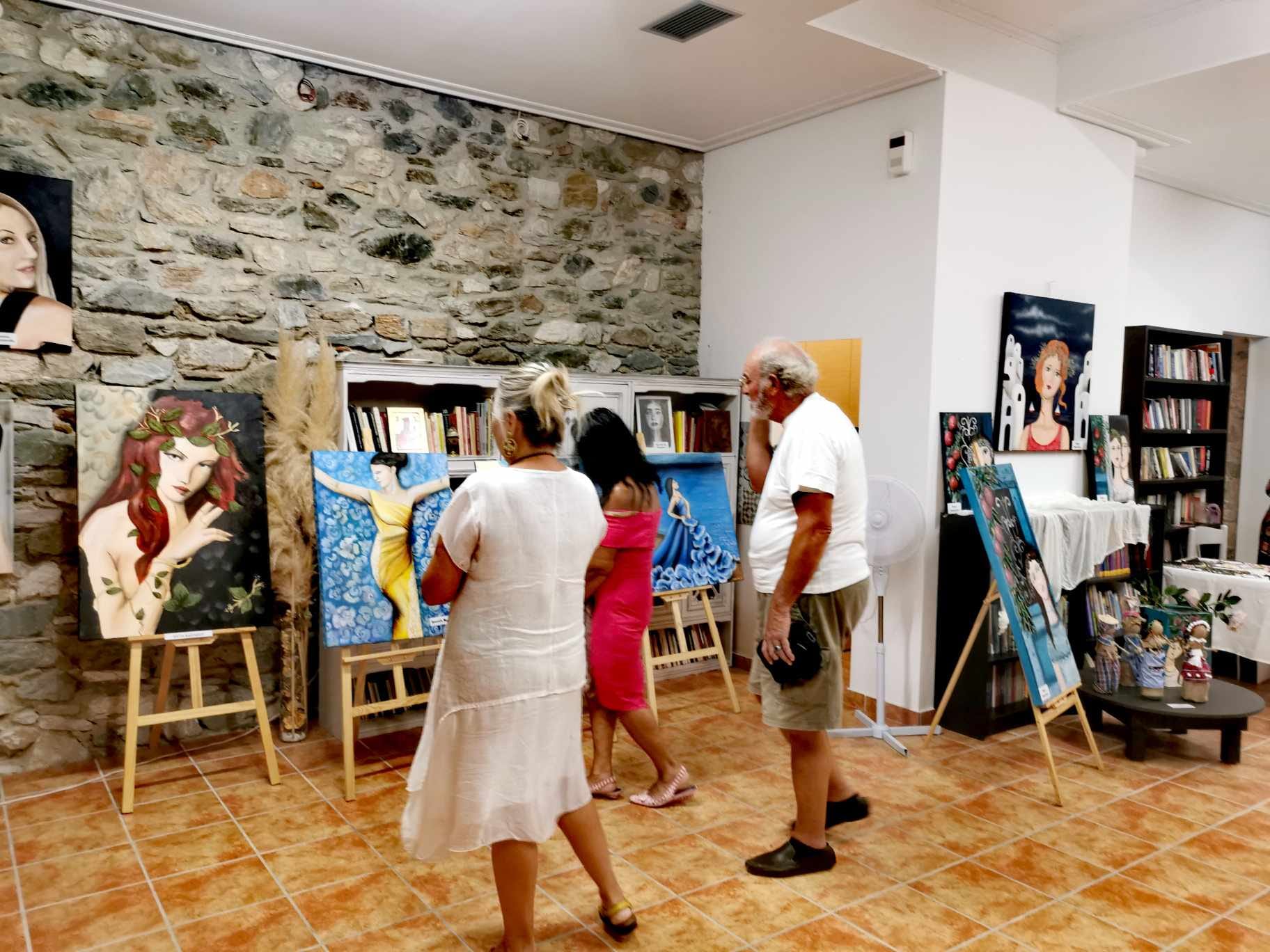 Στον Πυργετό η 5η έκθεση γυναικείας δημιουργικότητας (φωτ.) - larissanet.gr