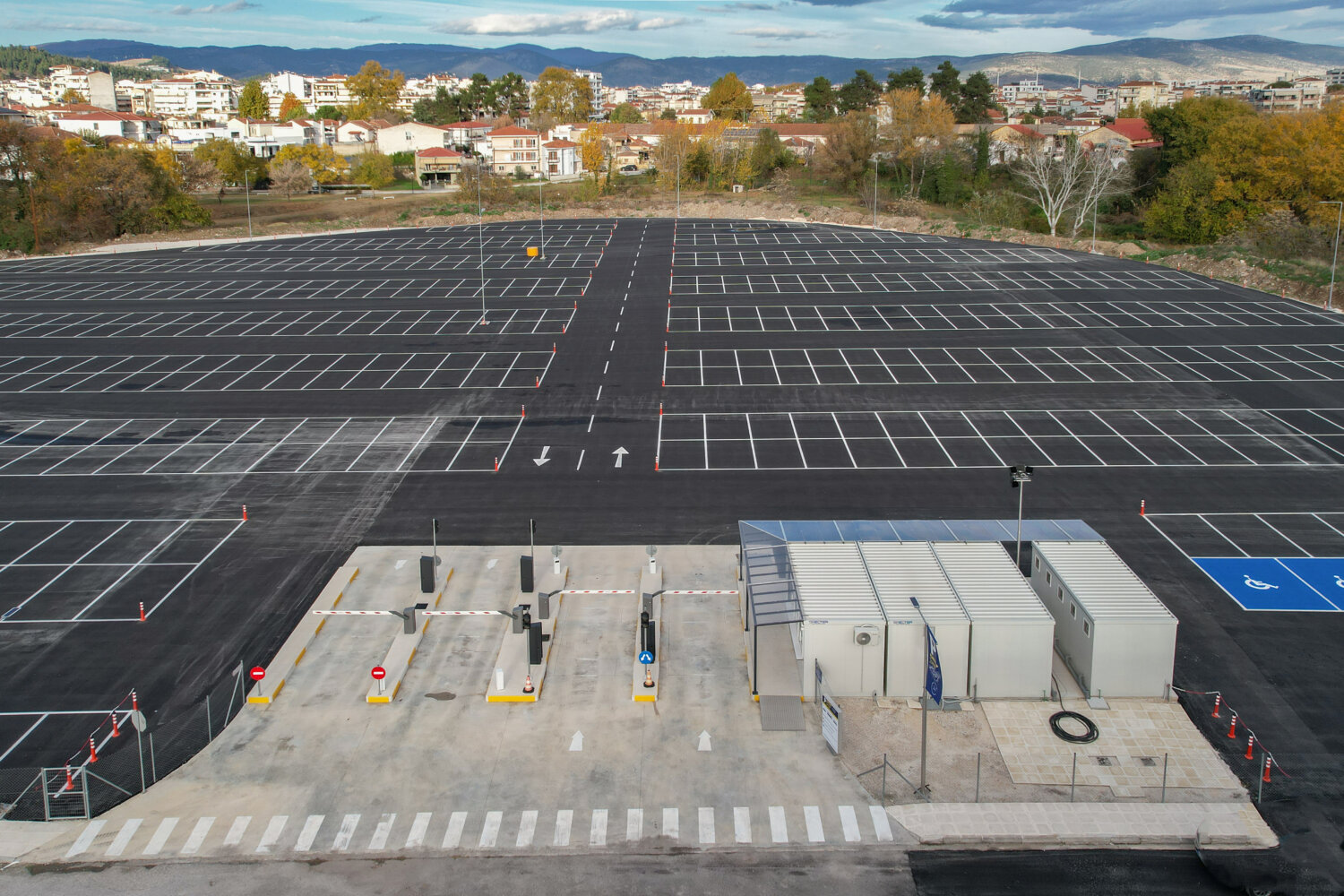 Ένα σύγχρονο Parking 600 θέσεων θα υποδεχτεί φέτος τους επισκέπτες του ...