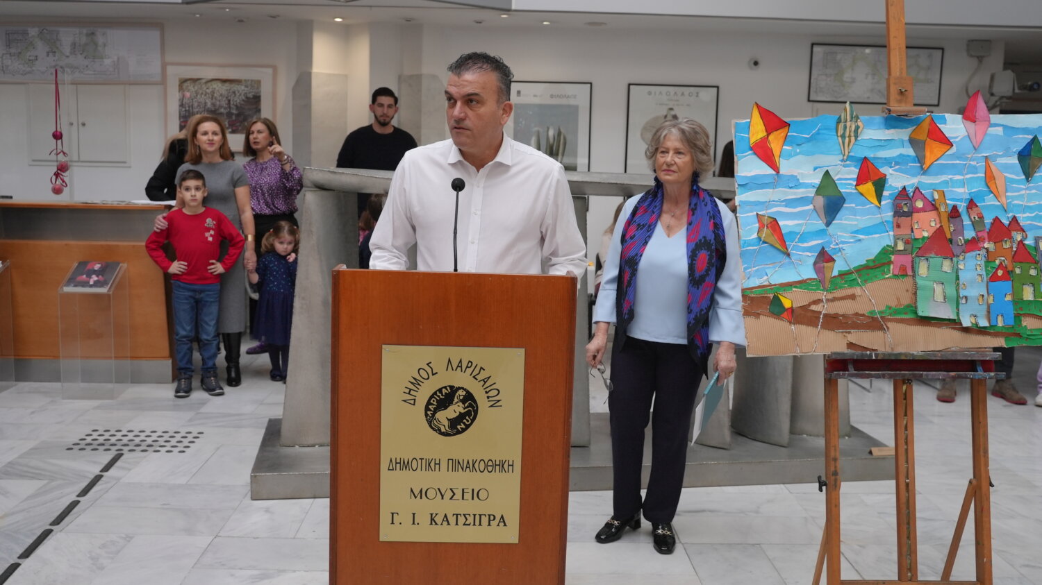 «Χριστουγεννιάτικες πινελιές» στη Δημοτική Πινακοθήκη Λάρισας - Μουσείο ...