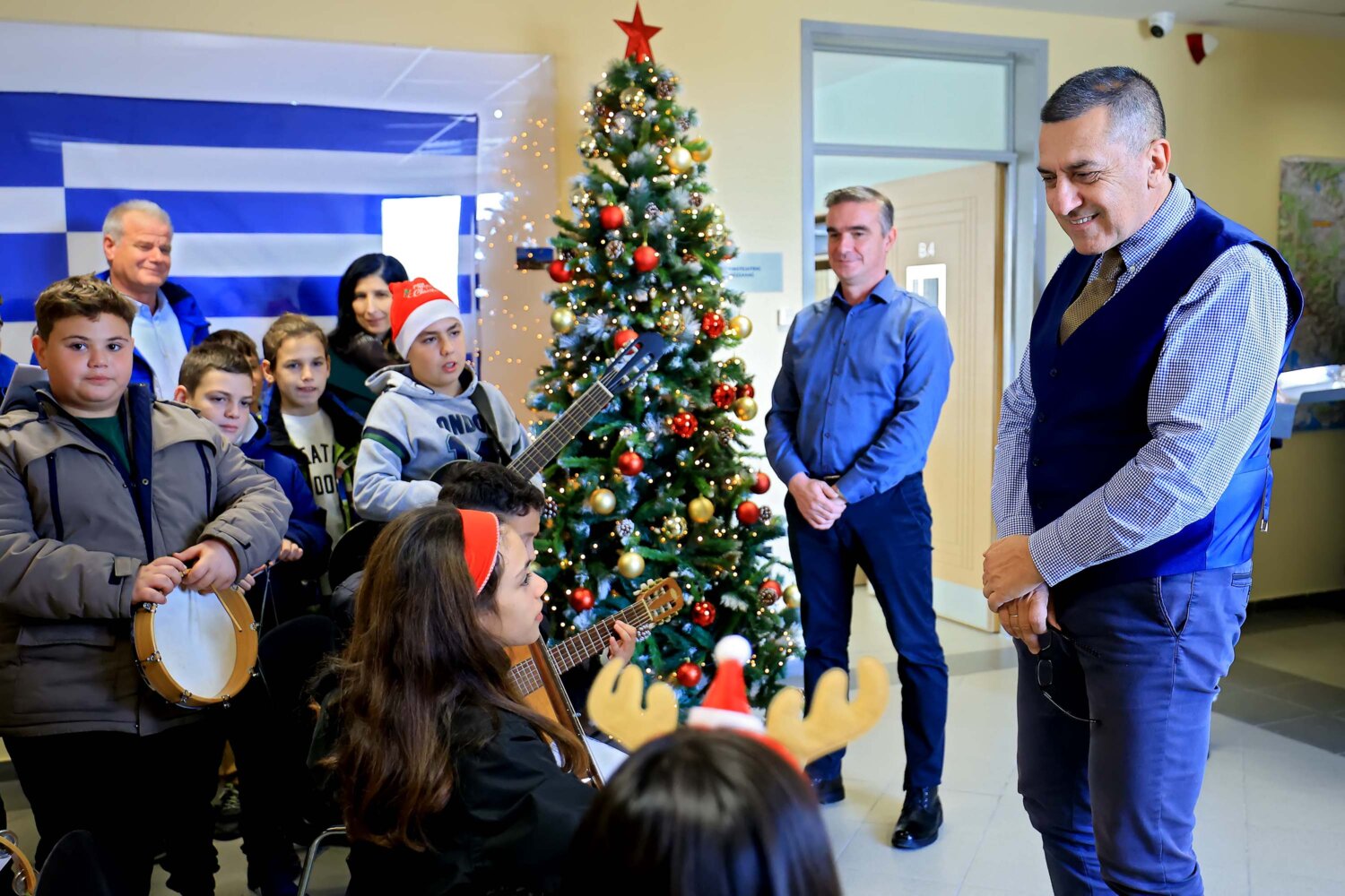 Μαθητές του 23ου Δημοτικού Σχολείου Λάρισας «Ευαγόρας Παλληκαρίδης ...