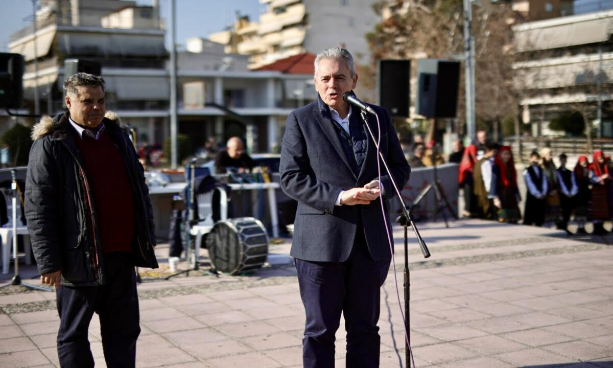 Μ. Χαρακόπουλος στη Φιλιππούπολη: Η “γουρουνοχαρά” κι οι “ντιβιτζήδες ...