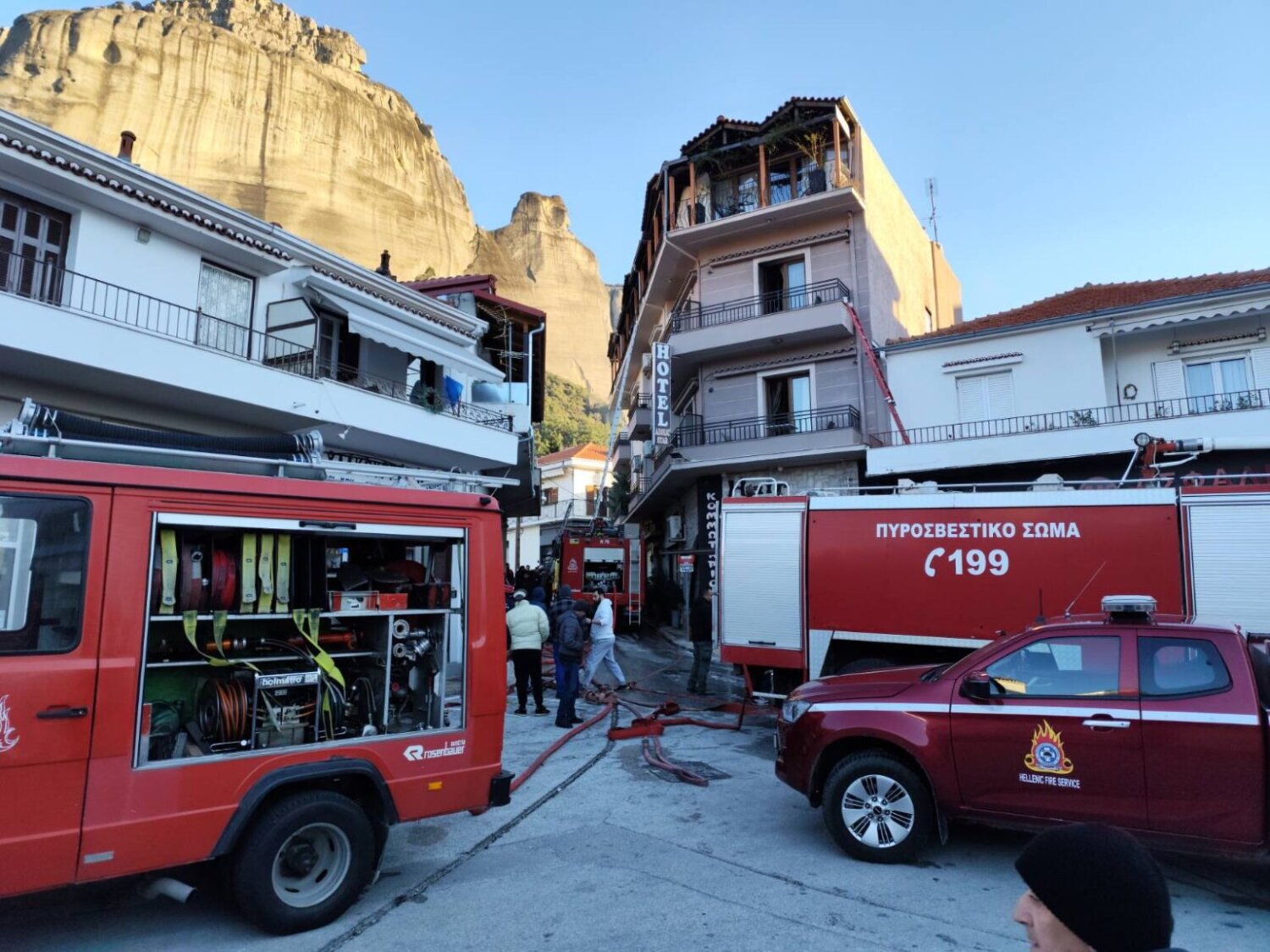 Καλαμπάκα: Εξιτήριο πήραν 6 άτομα μετά την φωτιά σε ξενοδοχείο ...