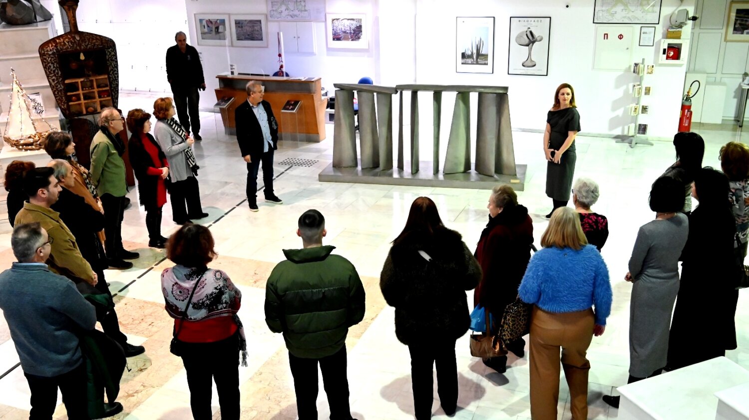 Ξενάγηση του ΠΟΚΕΛ στις δύο εκθέσεις της Δημοτικής Πινακοθήκης Λάρισας ...
