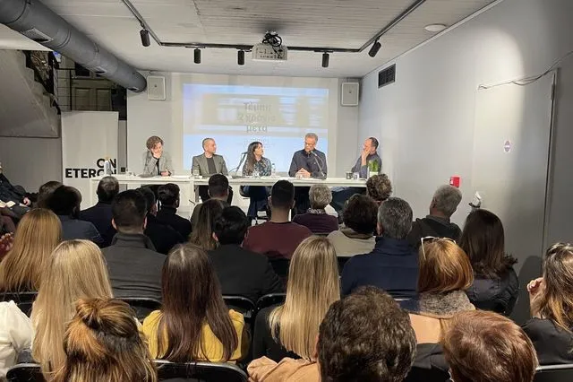 Το βαθύ τραύμα των Τεμπών: Όσα ειπώθηκαν στην εκδήλωση του Eteron - larissanet.gr