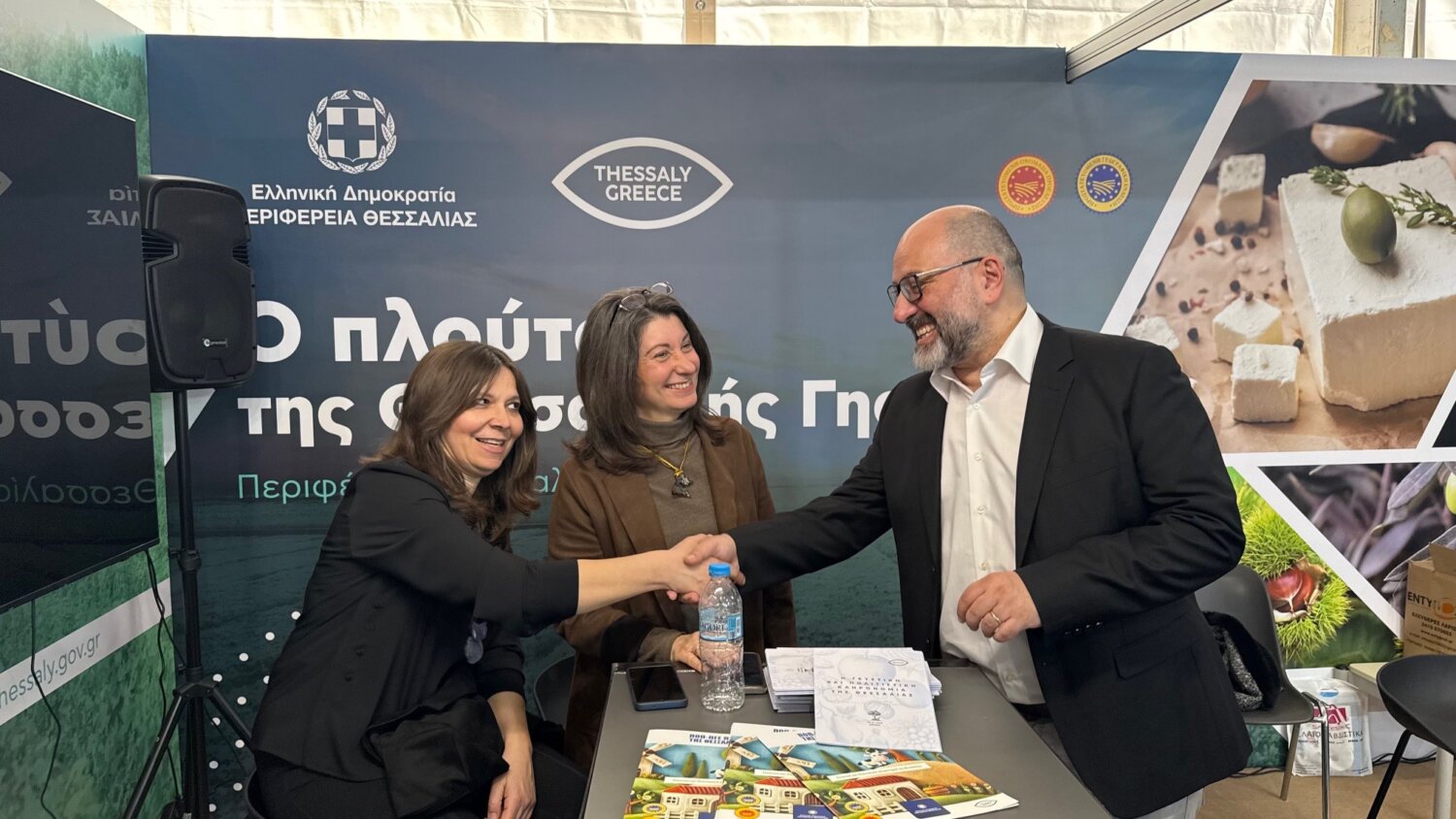 Σάκης Αρναούτογλου από Agrothessaly: Από εργαλείο ανάπτυξης σε εργαλείο ...