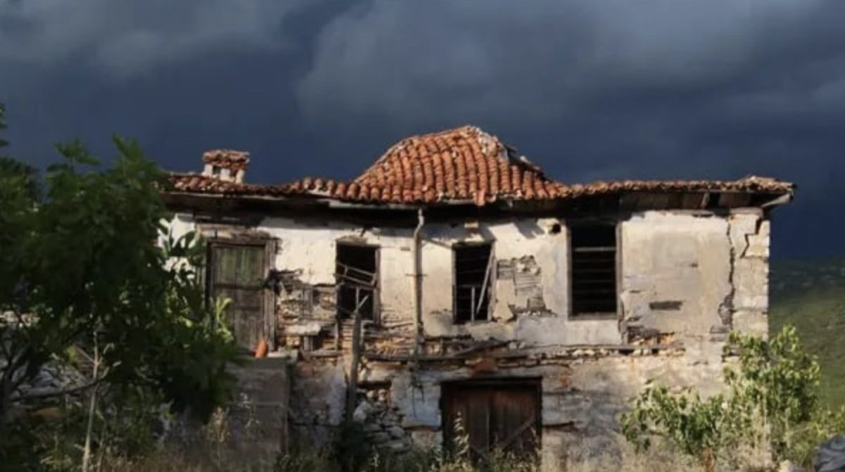 Ερημώνουν τα χωριά των Τρικάλων: Πωλούνται σπίτια προς 85€ το τ.μ ...