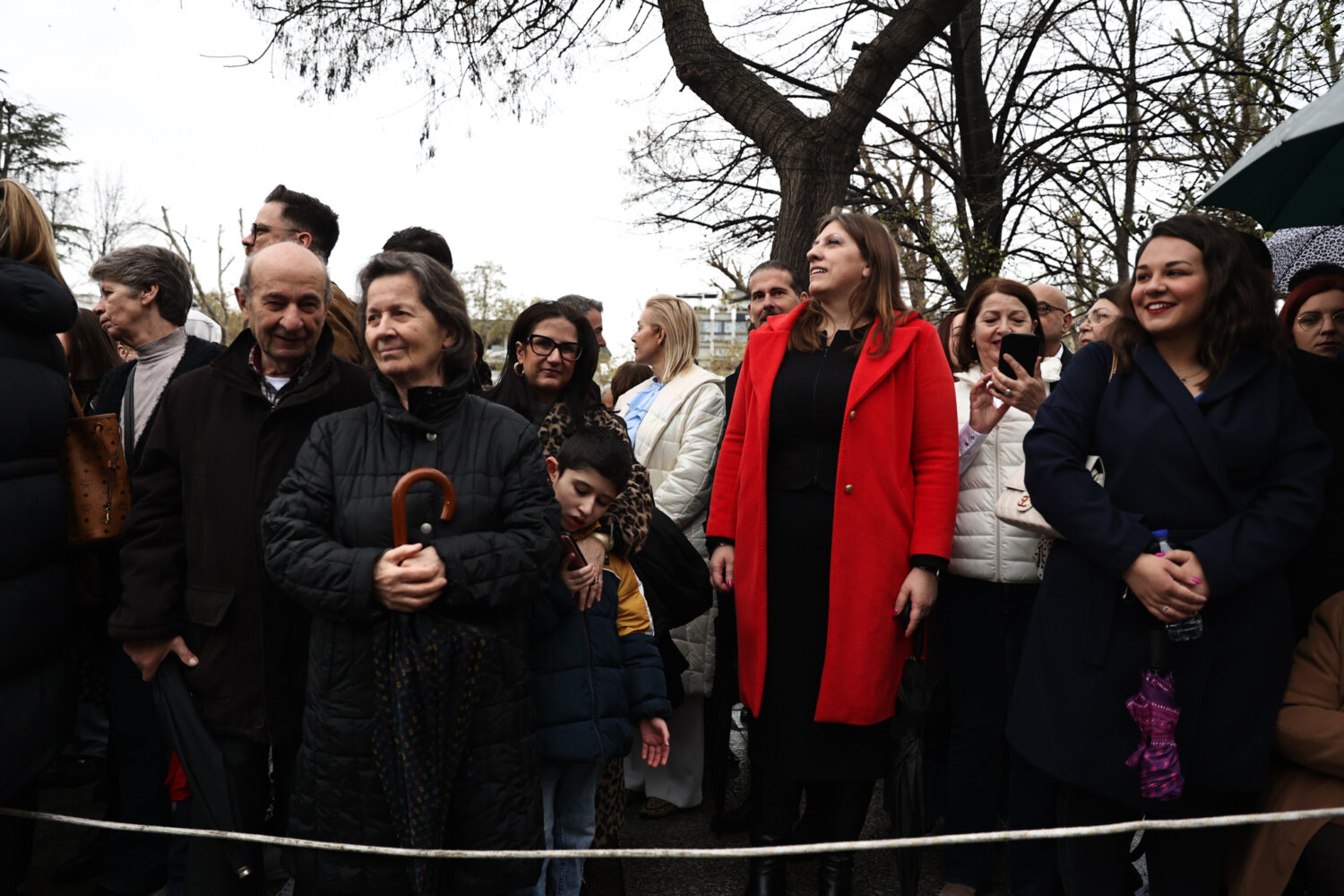 Ζ. Κωνσταντόπουλου στην παρέλαση της Λάρισας, απέναντι από την εξέδρα ...