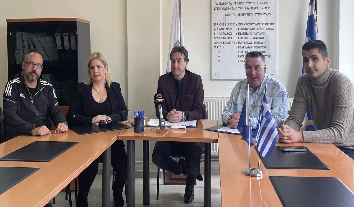 Διαμαρτυρία επαγγελματιών σήμερα στη Λάρισα - larissanet.gr