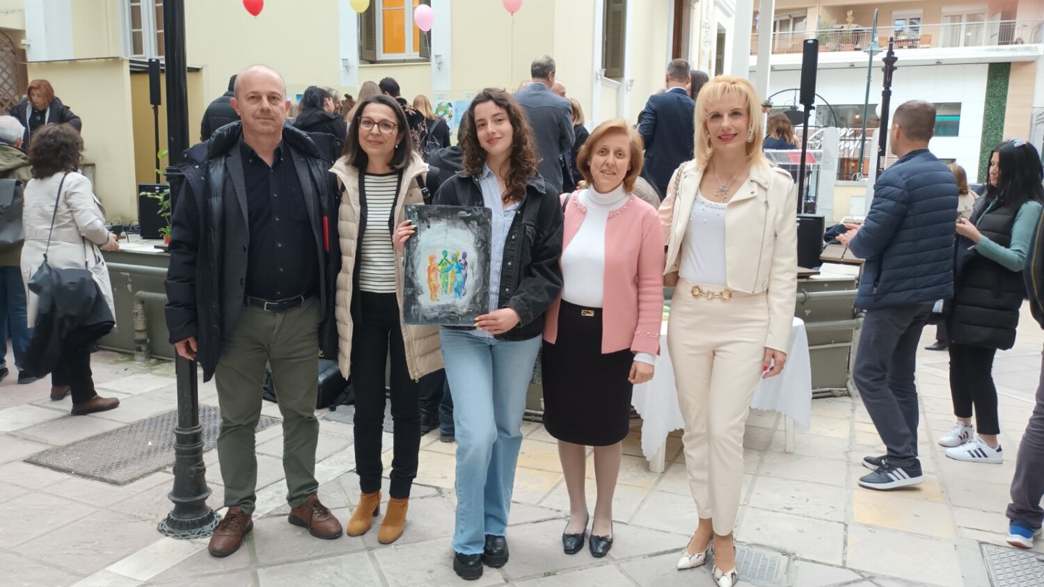 Το 2ο βραβείο για το 12ο ΓΕΛ στον 14ο καλλιτεχνικό διαγωνισμό του Ο.ΚΑ ...