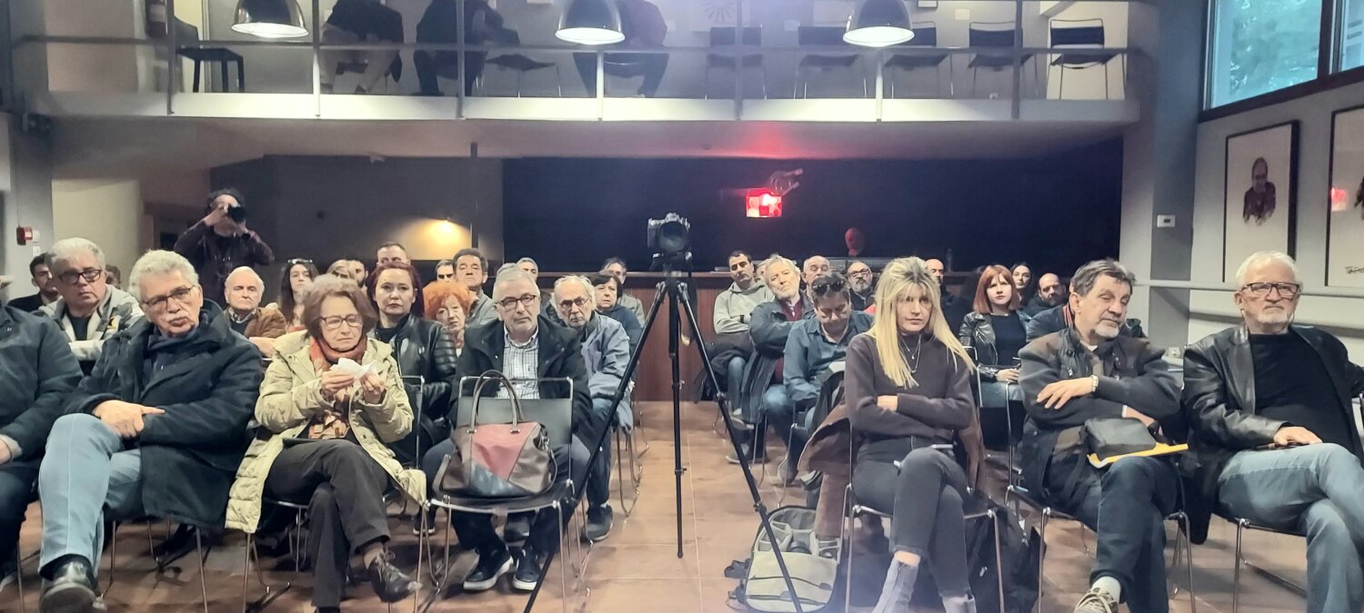 Λάρισα: Παρουσιάστηκε το βιβλίο «ΟΥΚΡΑΝΙΑ: Πόλεμος για την παγκόσμια ...