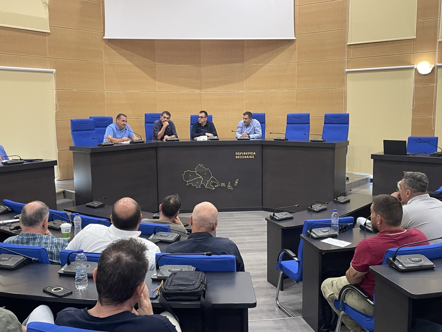 Ευλογιά των αιγοπροβάτων: Αγωνιούν και... ενημερώνονται οι τυροκόμοι ...
