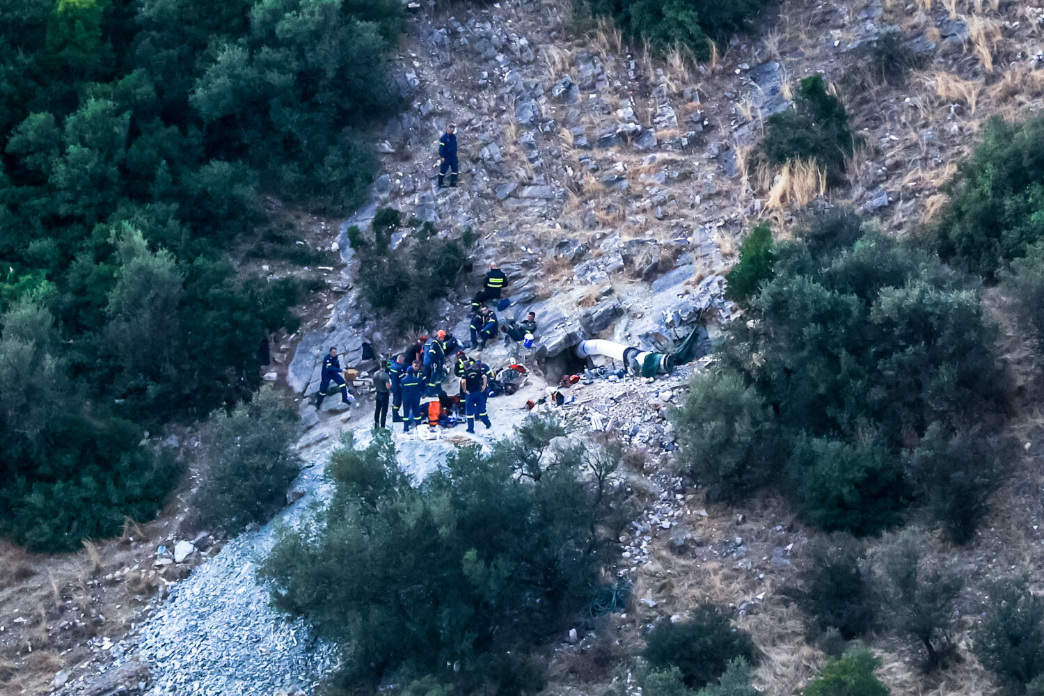 Κυνήγι για λίρες: Ελεύθερος με περιοριστικό όρο ο 77χρονος - Προθεσμία ...