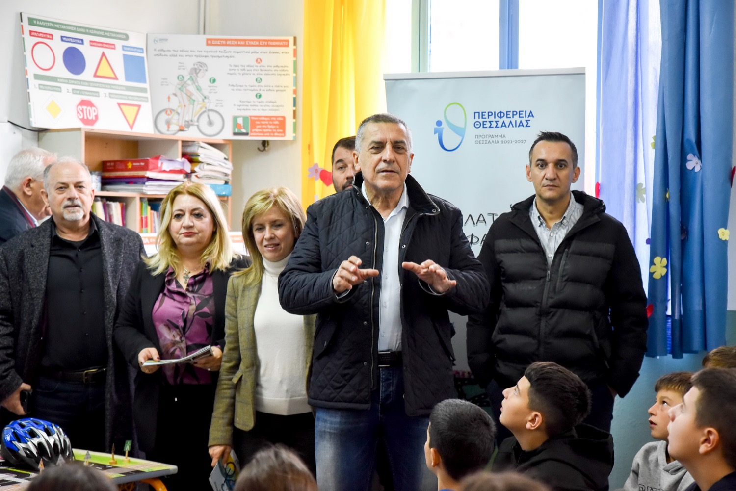 Ο Κουρέτας στο 7ο Δημοτικό Σχολείο Τρικάλων στο πλαίσιο του ...